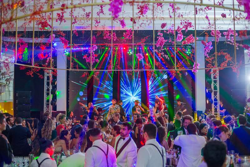 Três dicas de iluminação com led para a sua festa